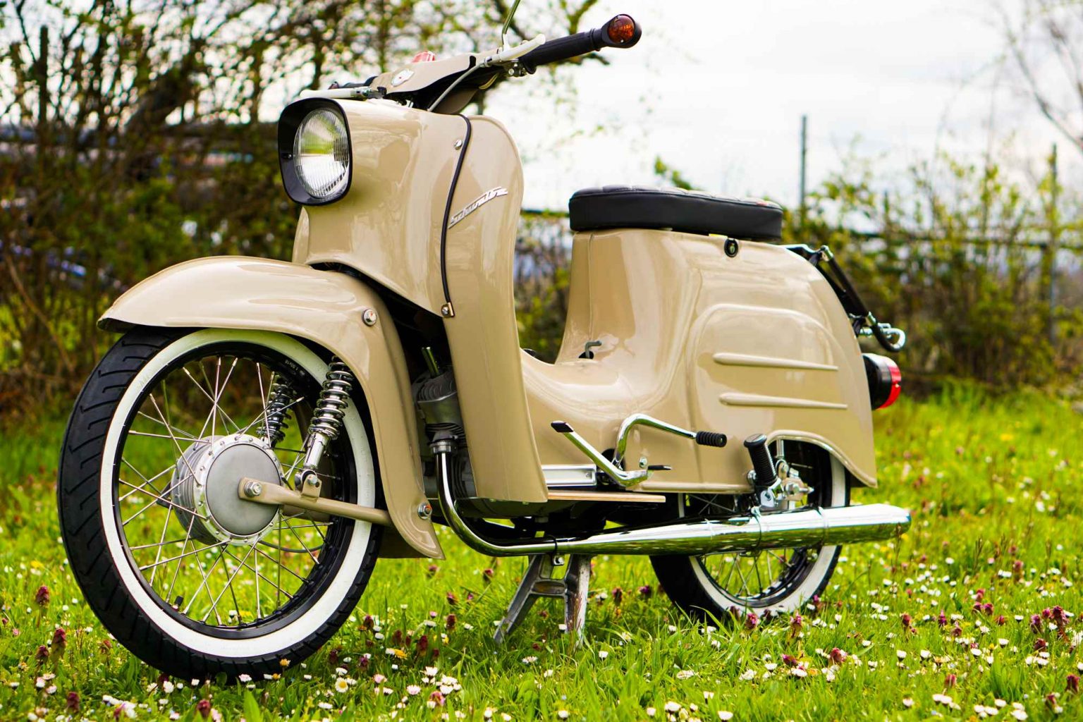 Simson Schwalbe Restauration KR51/1 – Motoerevo